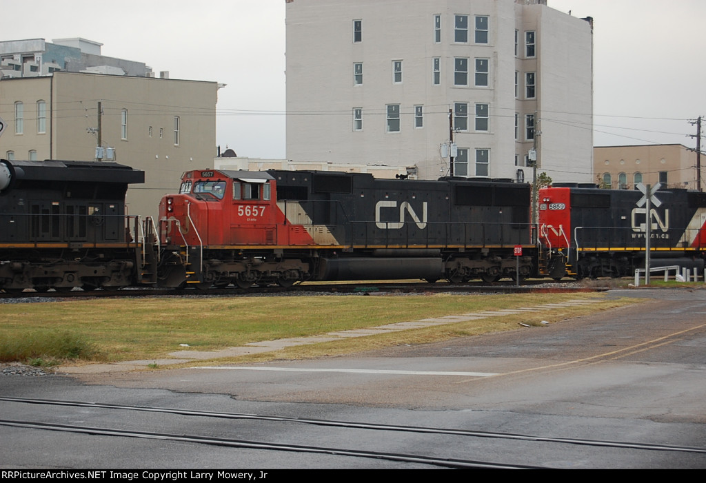 CN 5657 CN 5859
